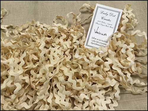 Vanilla - 1/2" Rick Rack - Salty Yarns