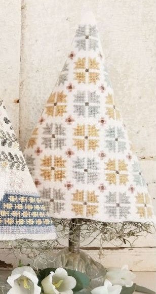 Spring Quilt Tree - Spring Quilt Tree chart - Salty Yarns